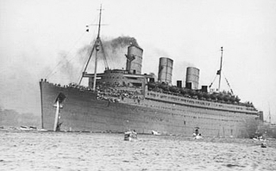 US troops boarded Queen Mary 18th February 1942